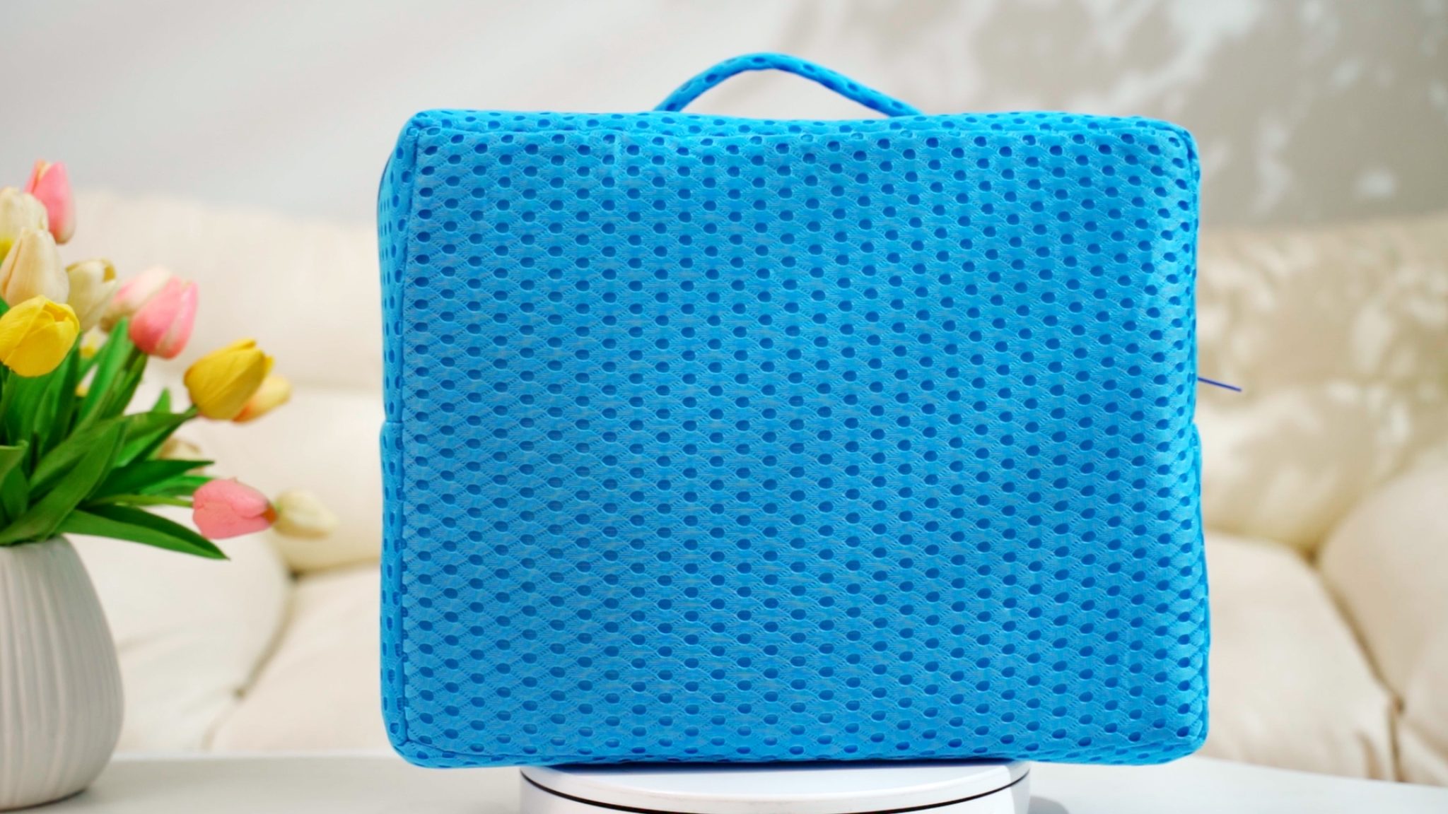 6 Best Hot Tub Booster Cushions in 2026 - Hot Tub Reviewer